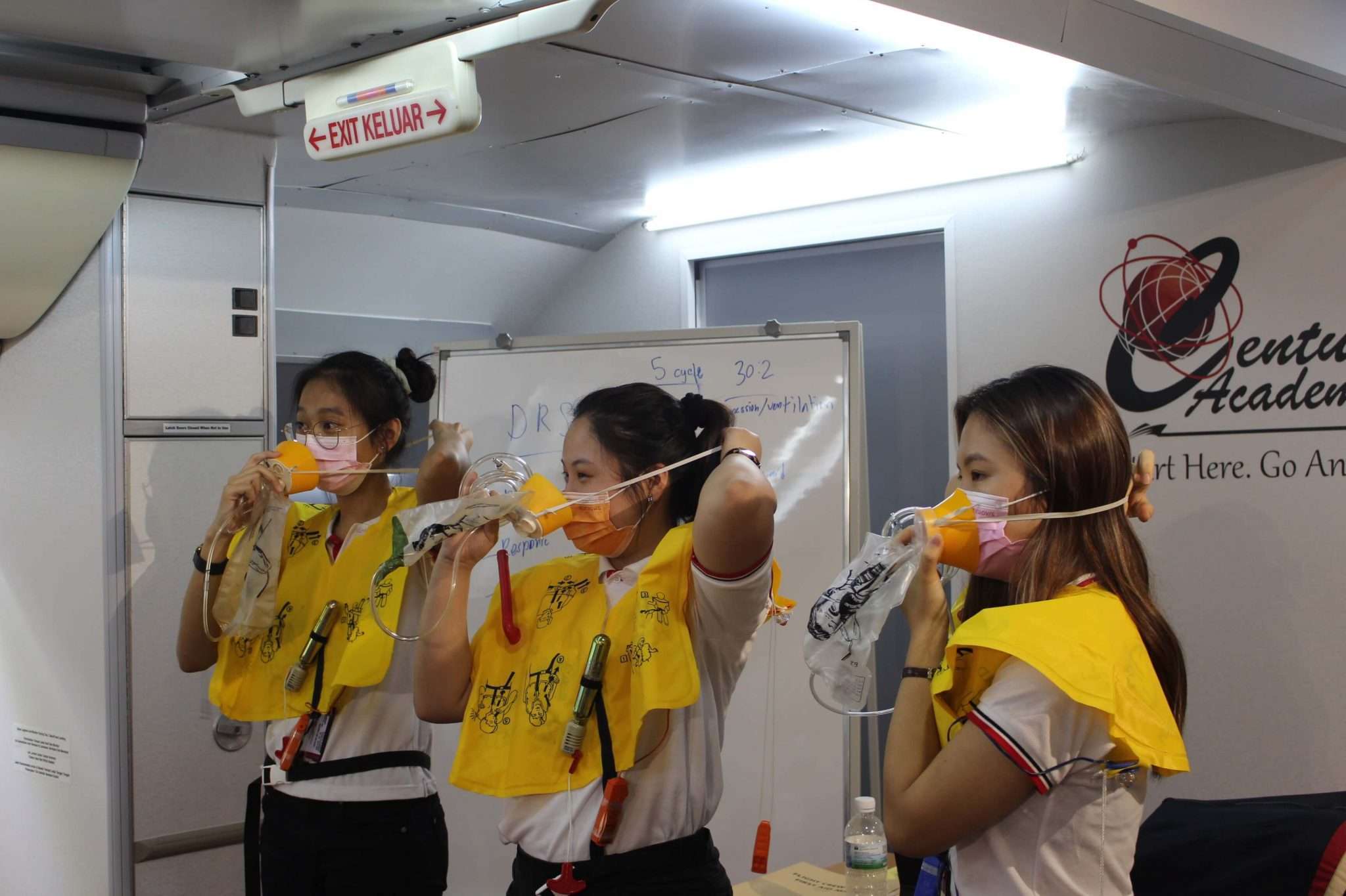 cabin crew training notes - Flight Attendant Training - Cabin Crew ...