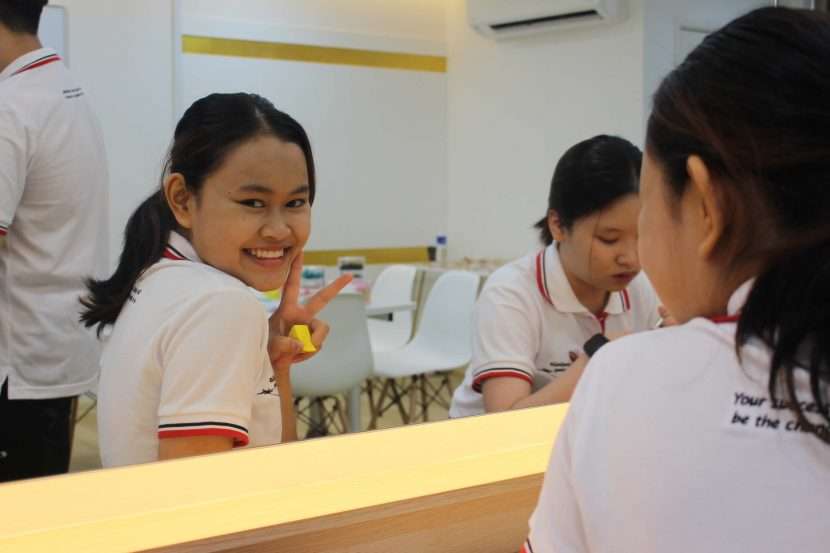 Grooming Classes - Flight Attendant Training - Cabin Crew Malaysia Academy