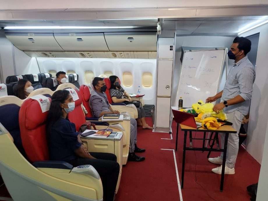 safety-class-safety-class - Flight Attendant Training - Cabin Crew ...